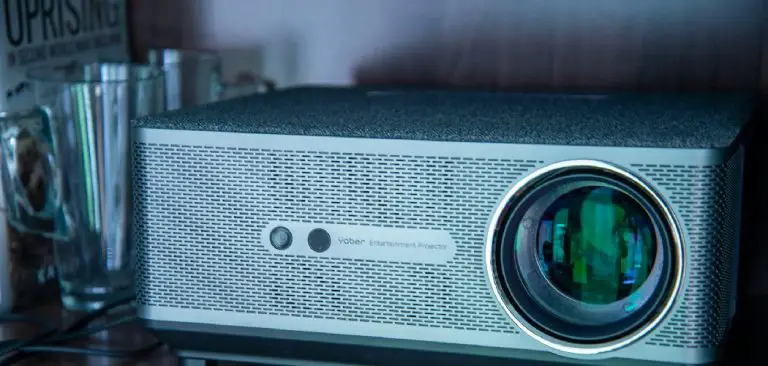 How to Focus a Projector | 7 Step-by-step Guide (2025)